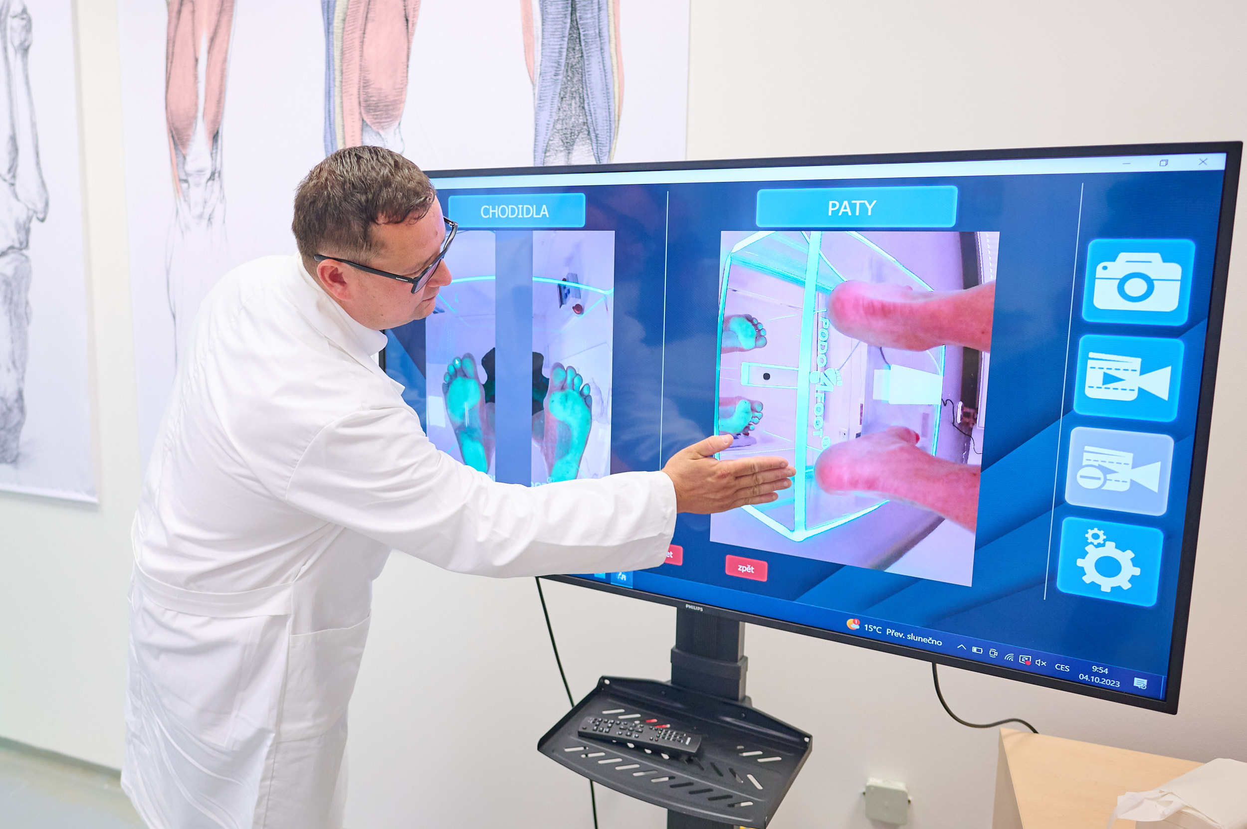 Zlínská univerzita otevřela laboratoř diagnostiky pohybového aparátu ...