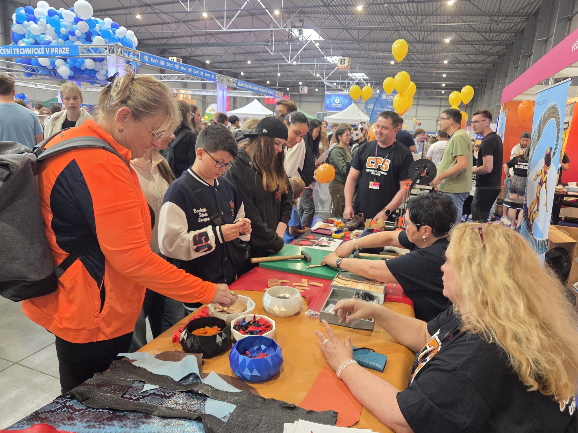 Centre of Polymer Systems at the Science Fair 2025 - University Institute